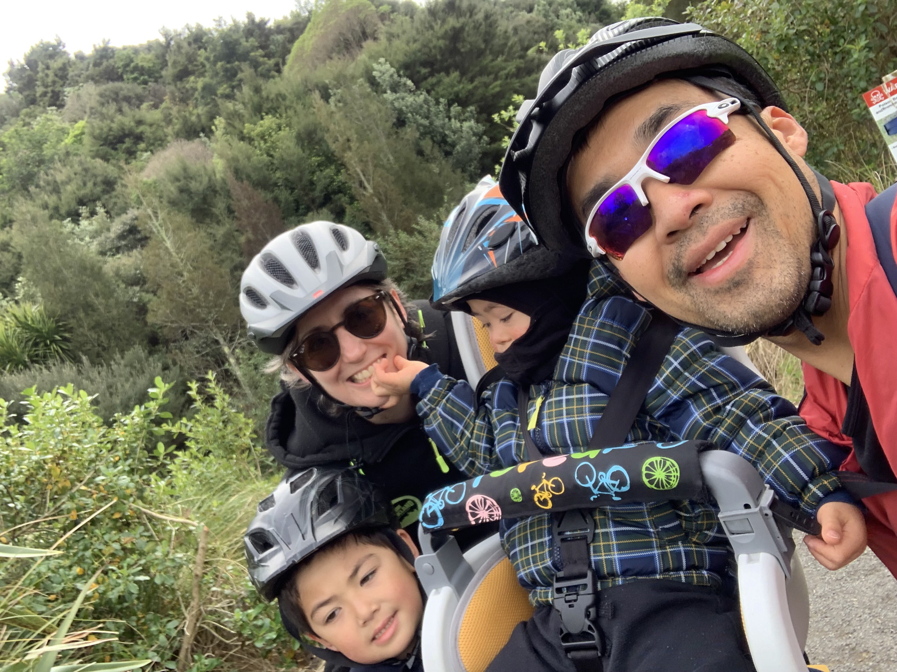 Building Resilience – Navigating Life's Curveballs